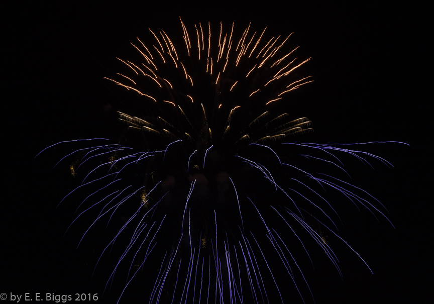 Take any cool 4th of July fireworks photos. Post h... - Canon Community