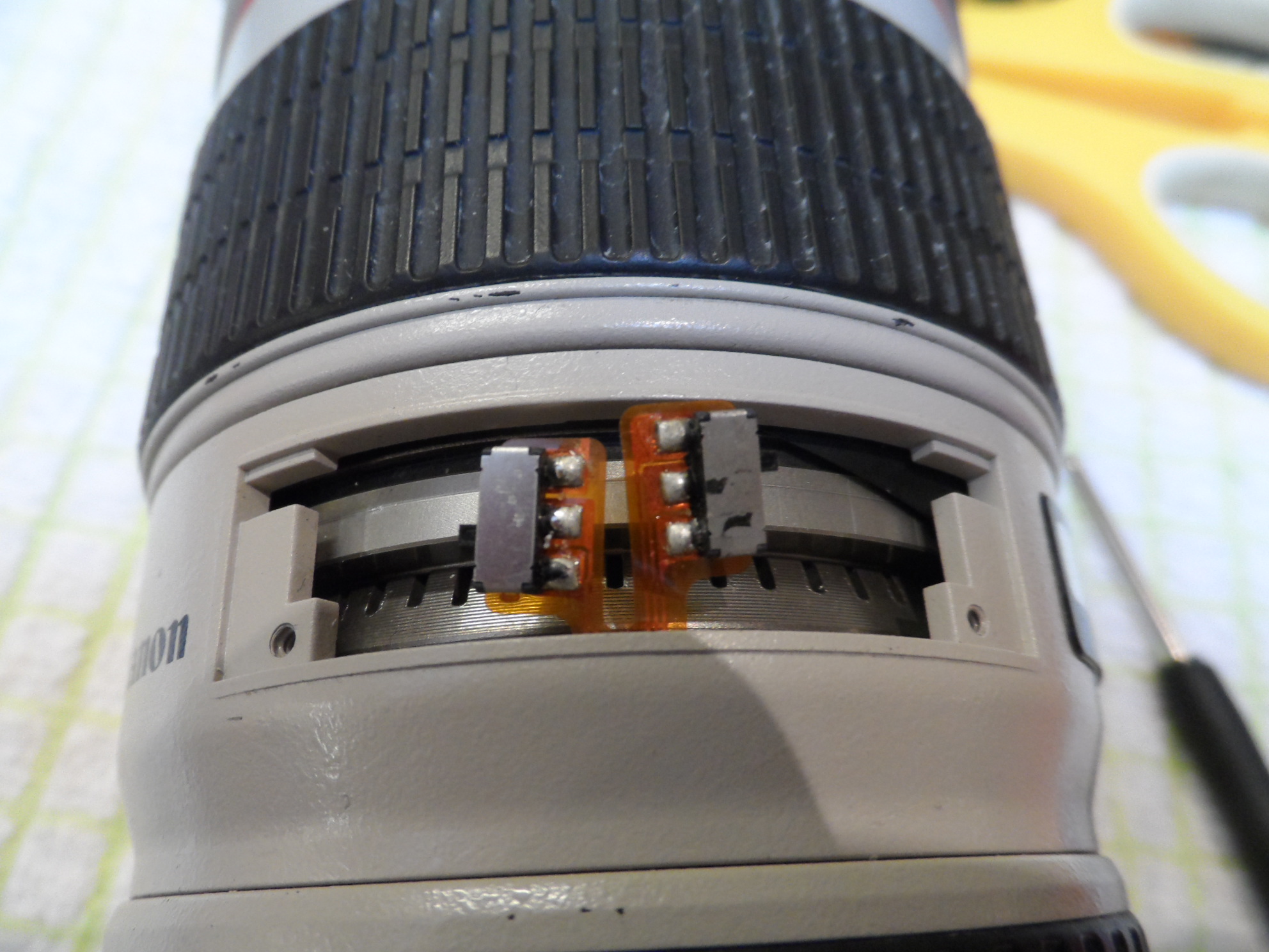 Solved: canon 70-200mm F4 L USM switch replacement - Canon Community