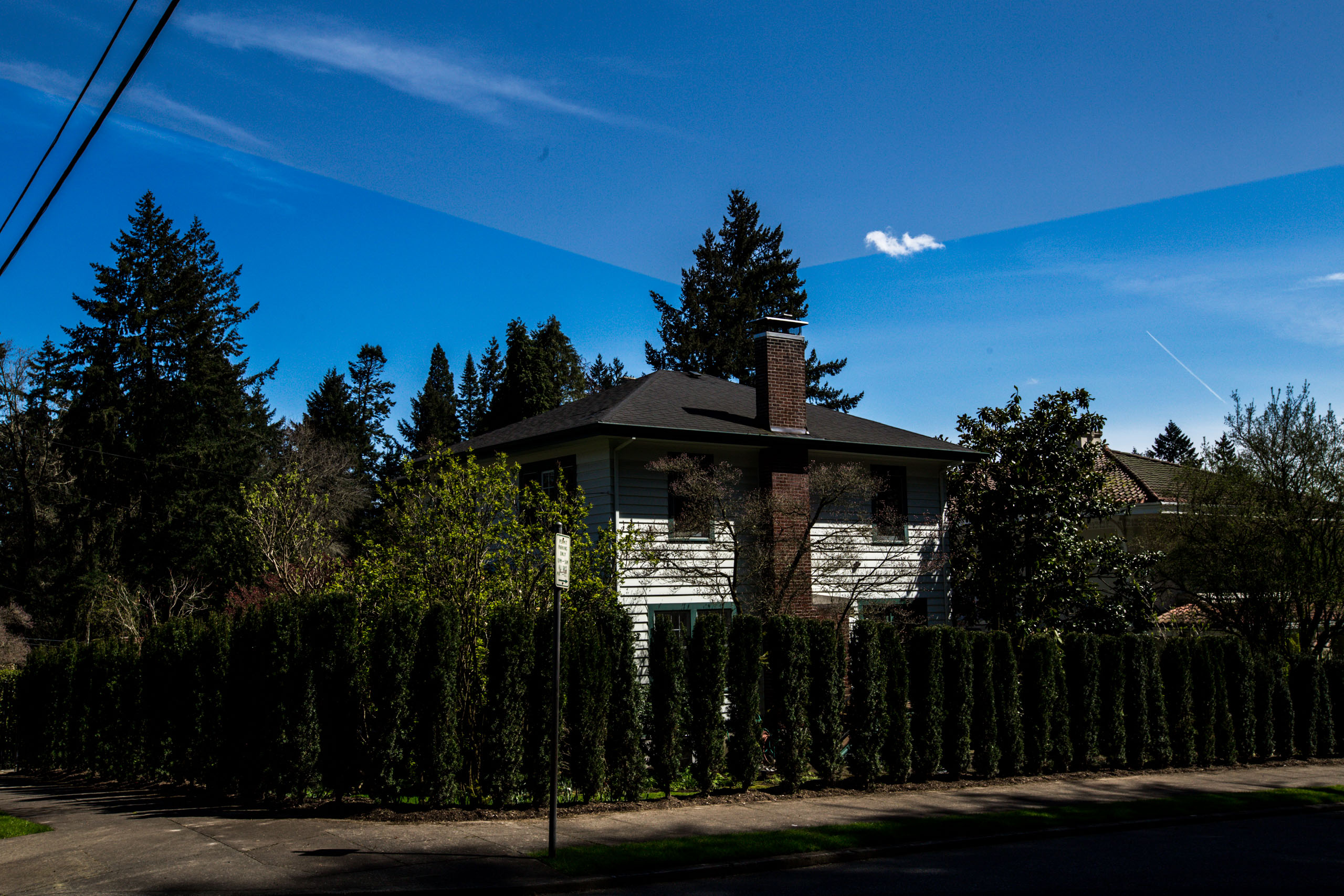 6D weird pale triangle in blue skies - Canon Community