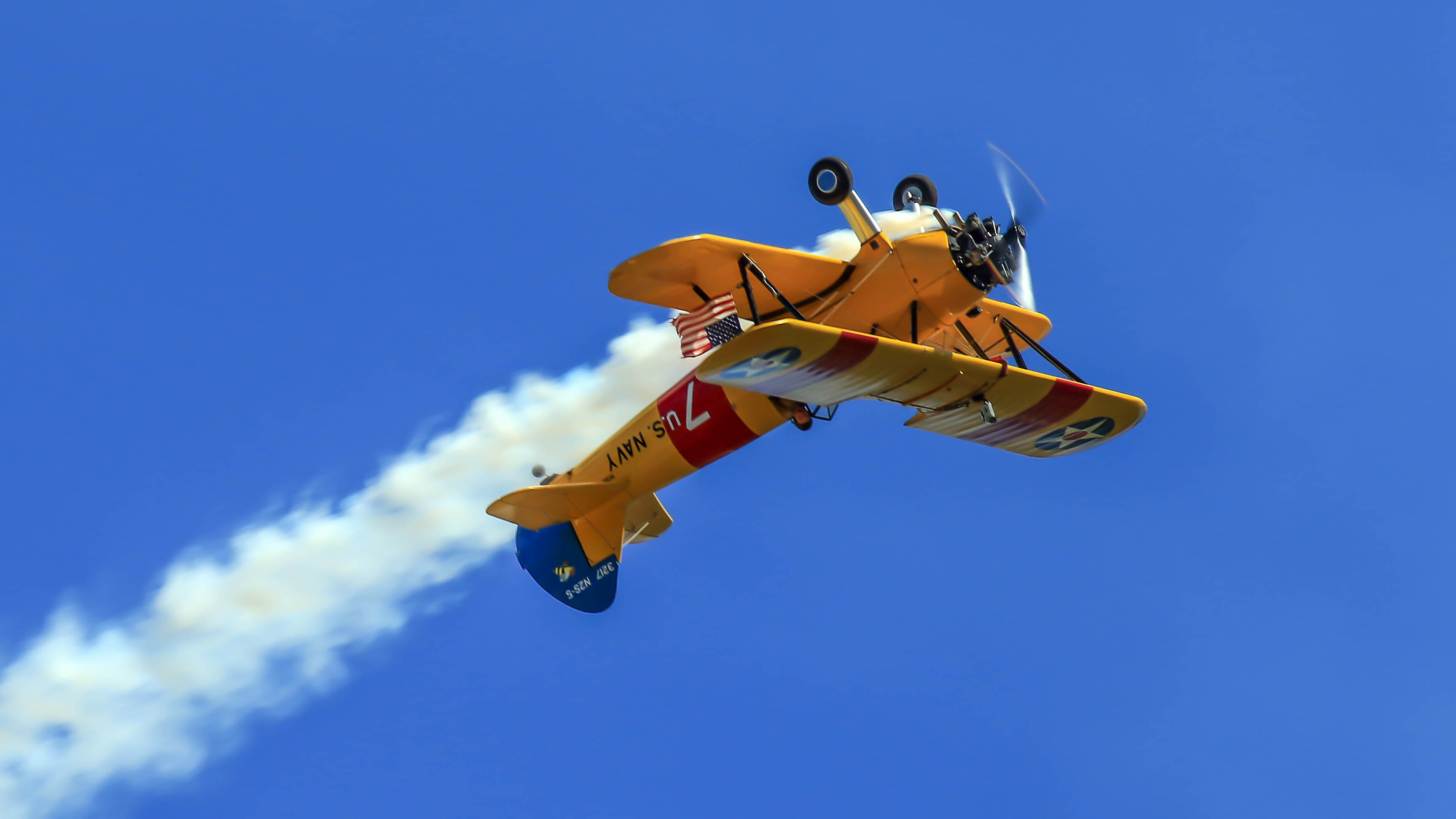 Shooting a Model Aircraft Show is harder than the ... - Canon Community