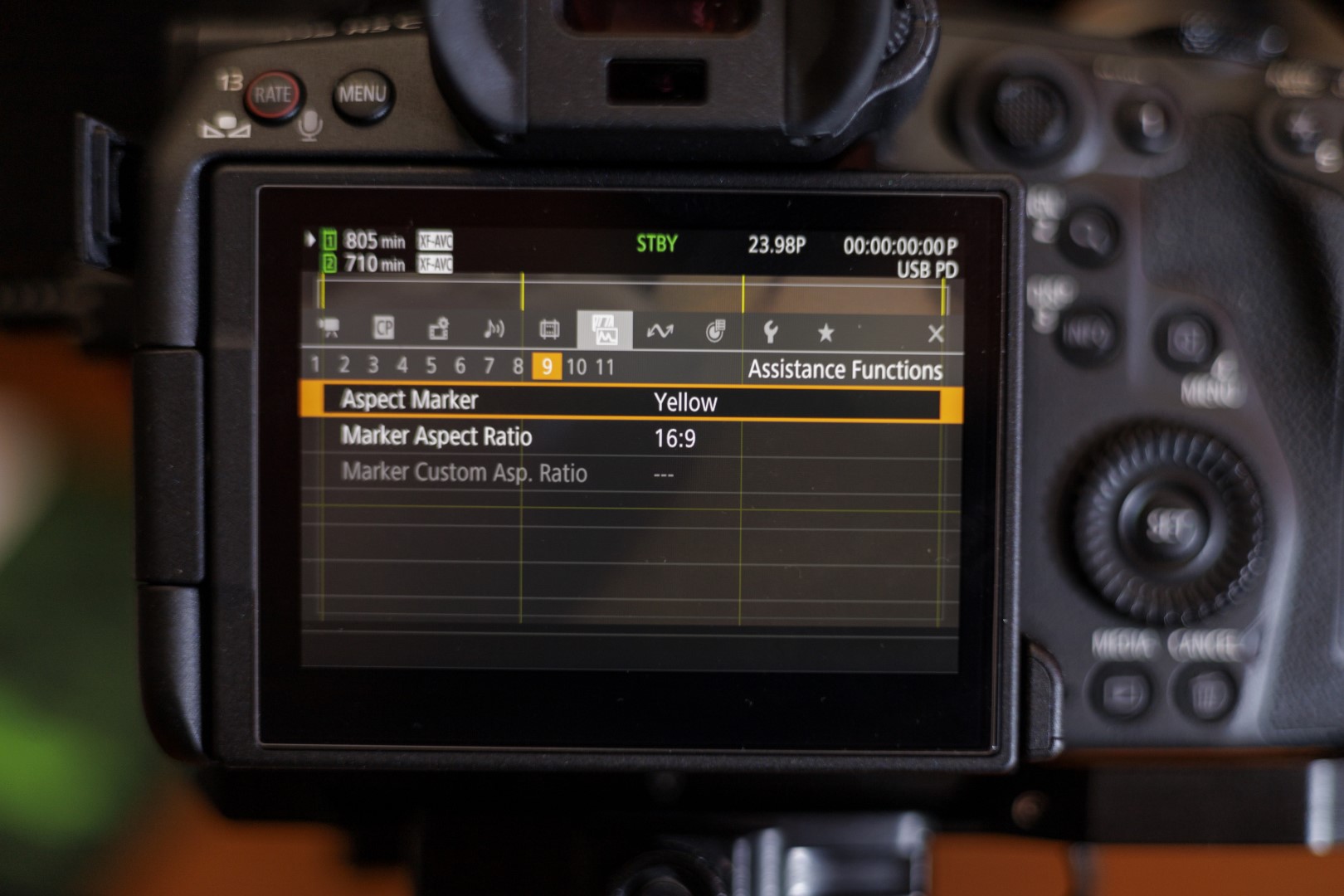 Solved: EOS R5 C Vertical Video Comes Out Sideways - Canon Community
