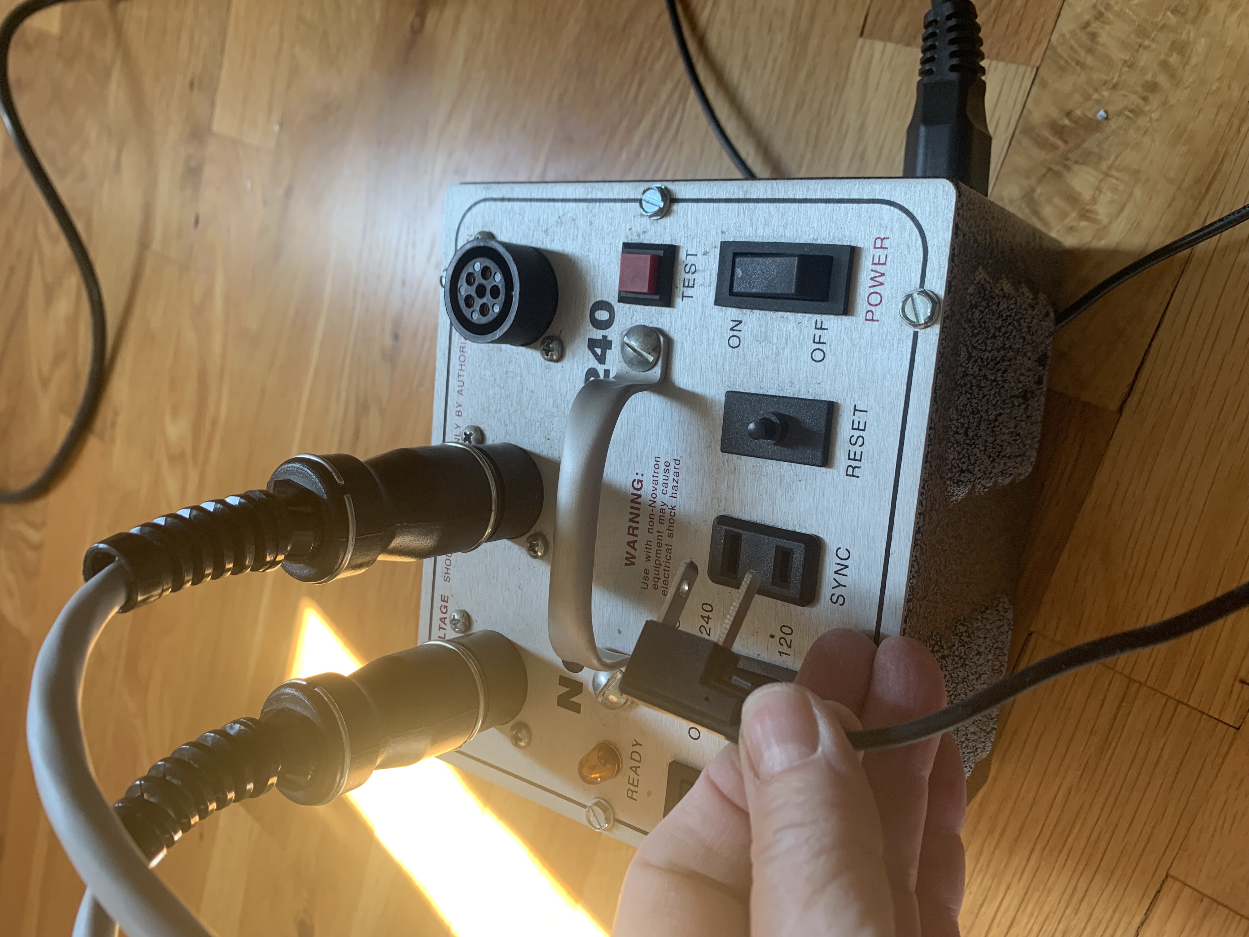 Novatron lights compatibility with EOS Rebel T3 - Canon Community