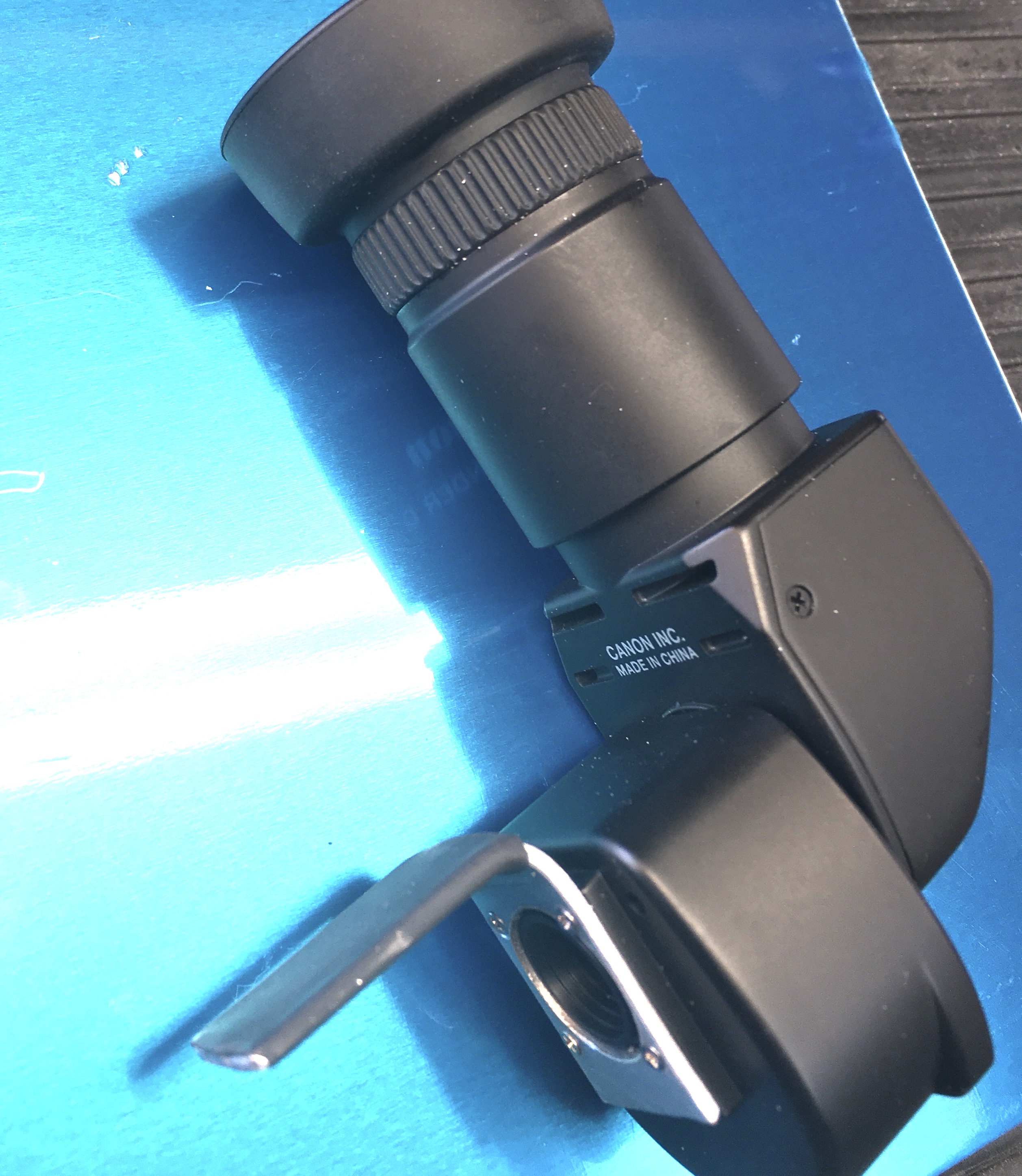 EOS R50 and 45 degree viewer - Canon Community