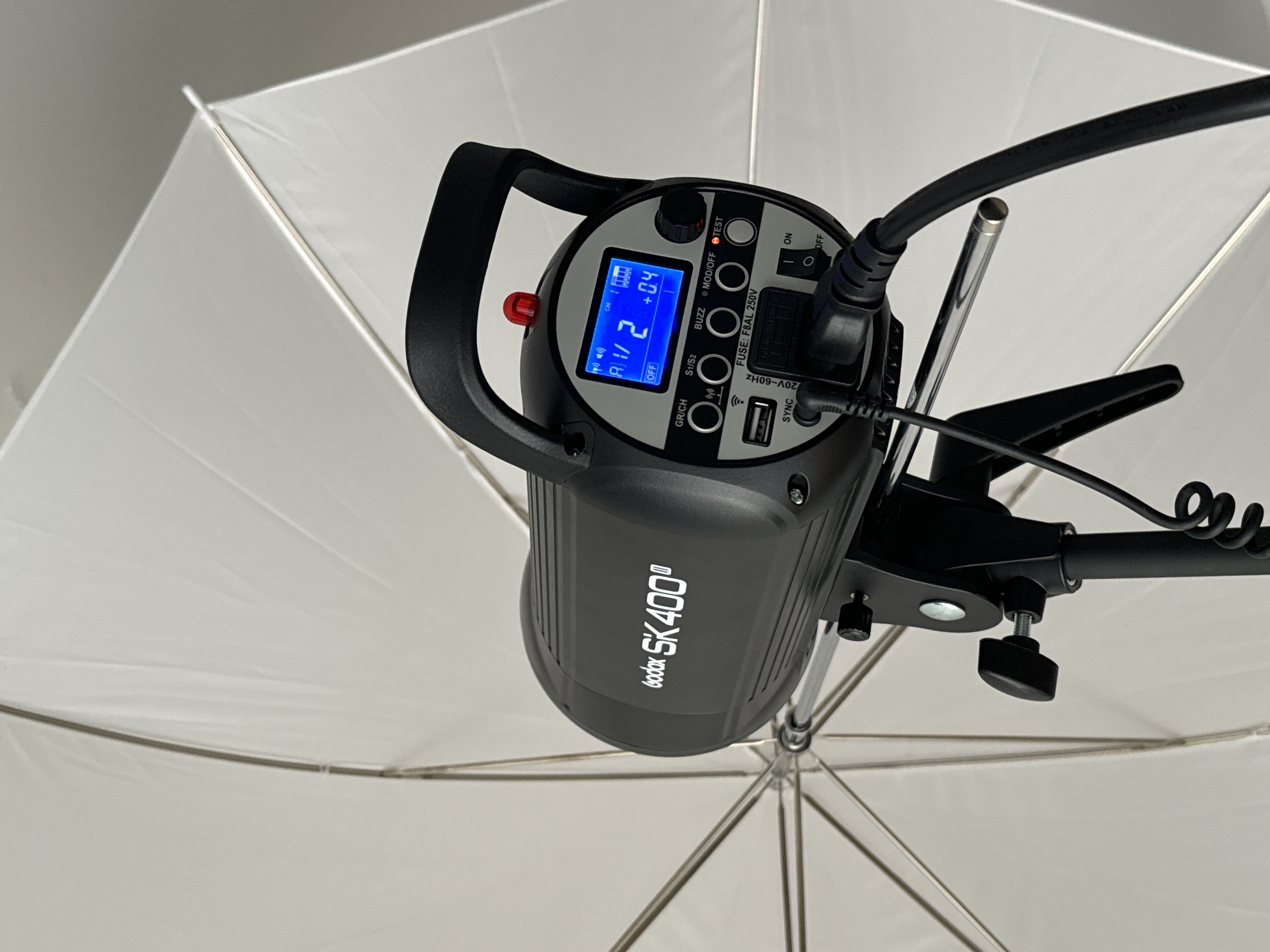EOS Rebel T7: Photo tint shows blue or sometimes r... - Canon Community