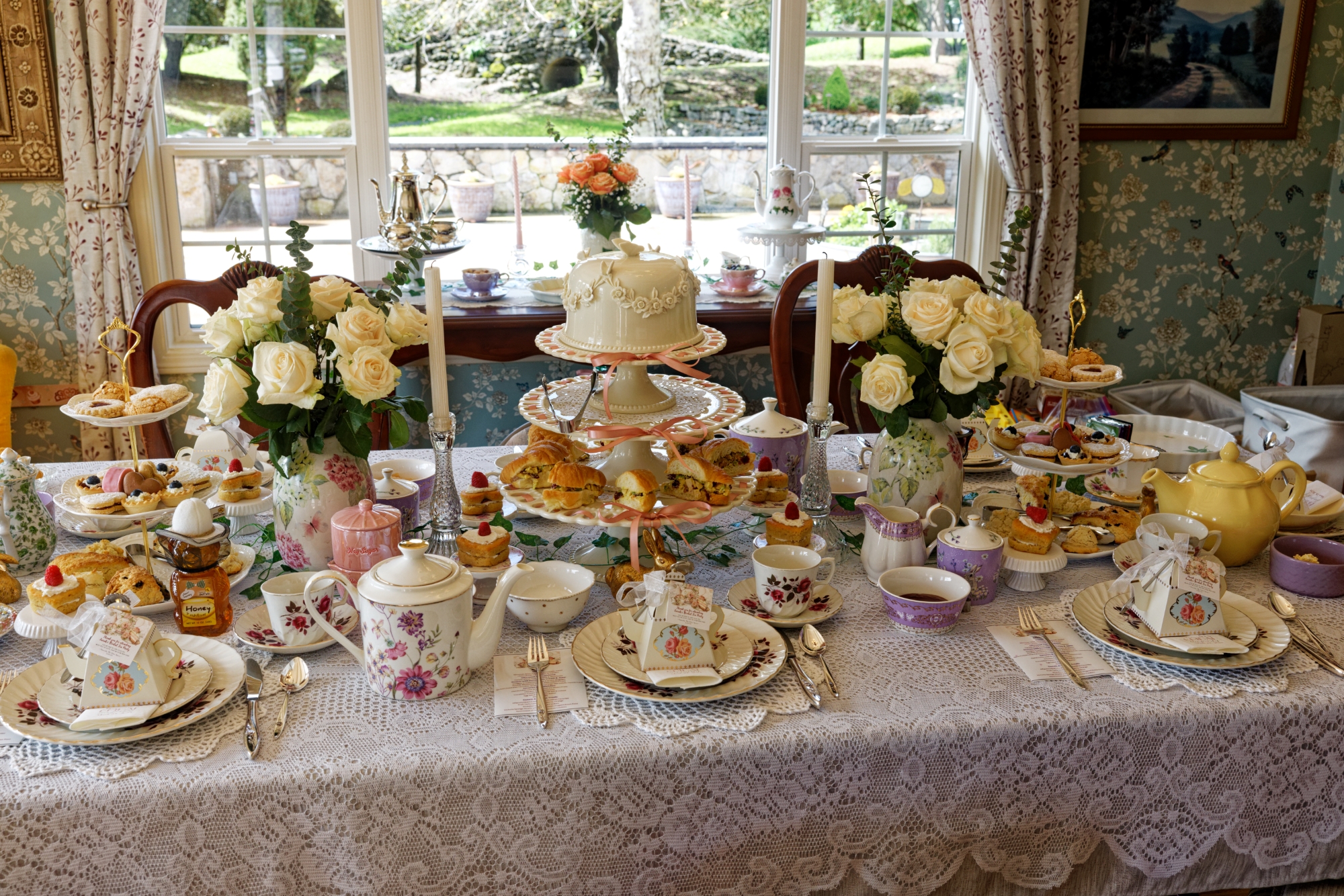 Ladies Tea - Canon Community