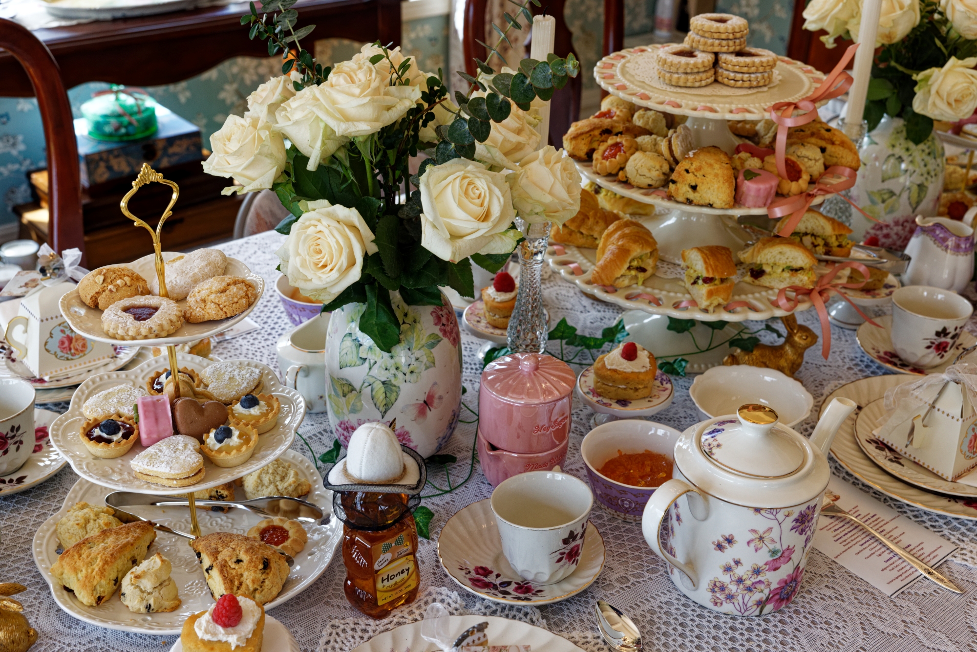 Ladies Tea - Canon Community