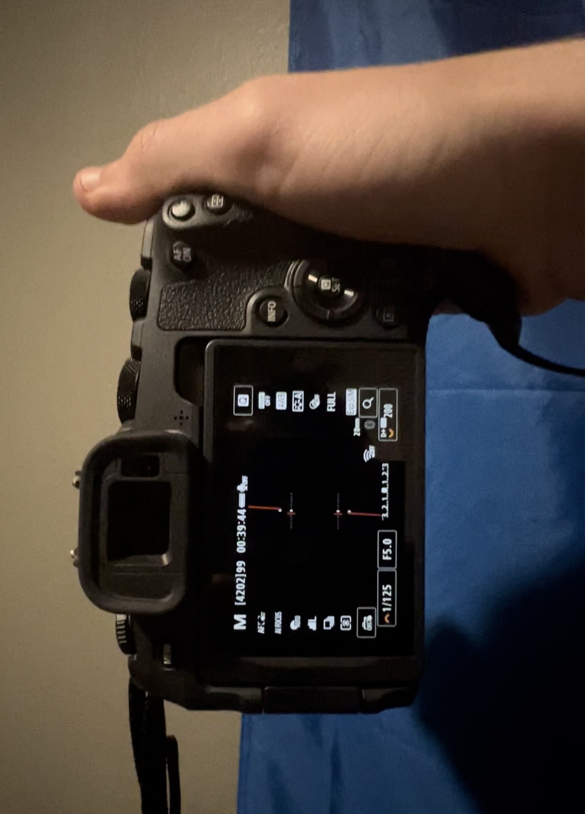 Solved: Canon R8 Black LCD - Canon Community