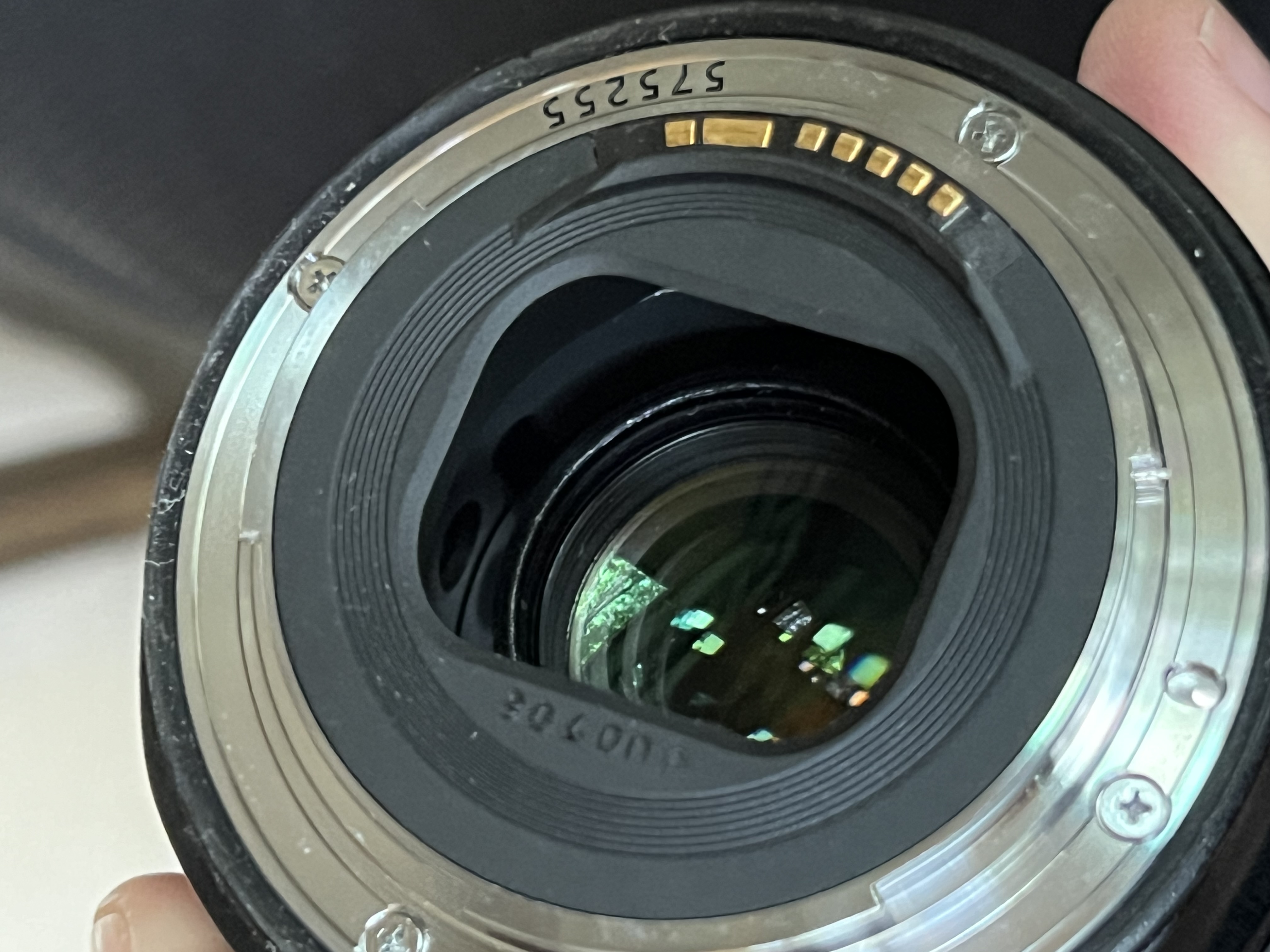 Solved: black circle on eos r6 mark ii with mount adapter ... - Canon Community