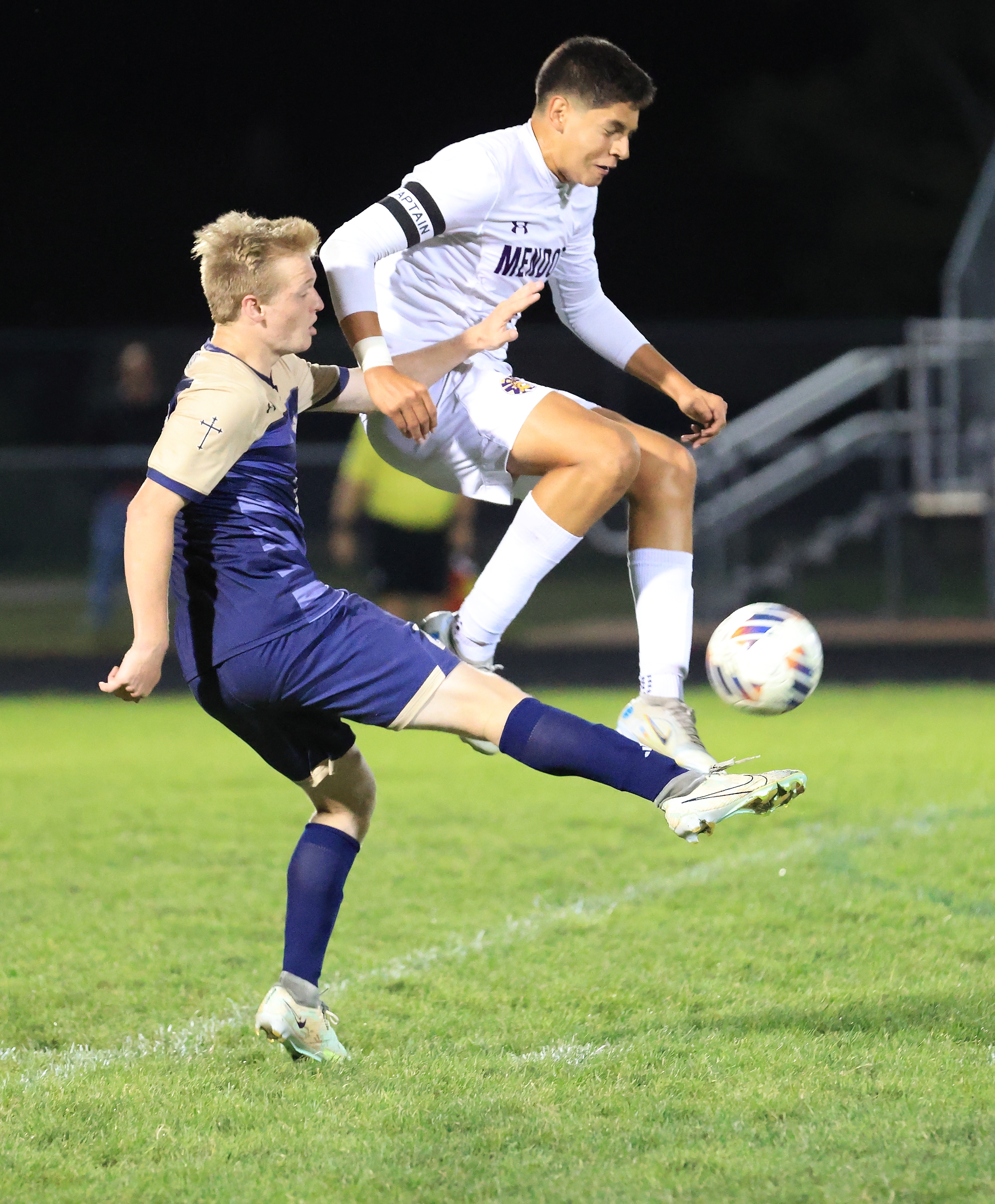 Re: High Speed Continous Shooting changing lightin... - Canon Community