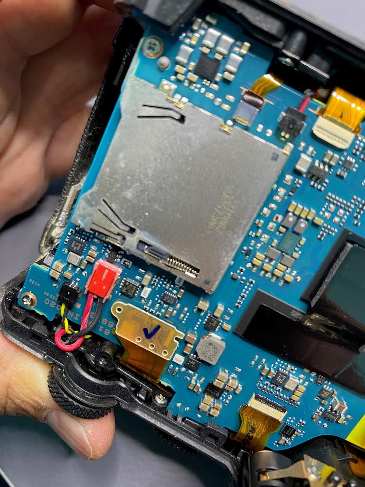 EOS R6 Mark II Turkey Service Claims Water Damage - Canon Community