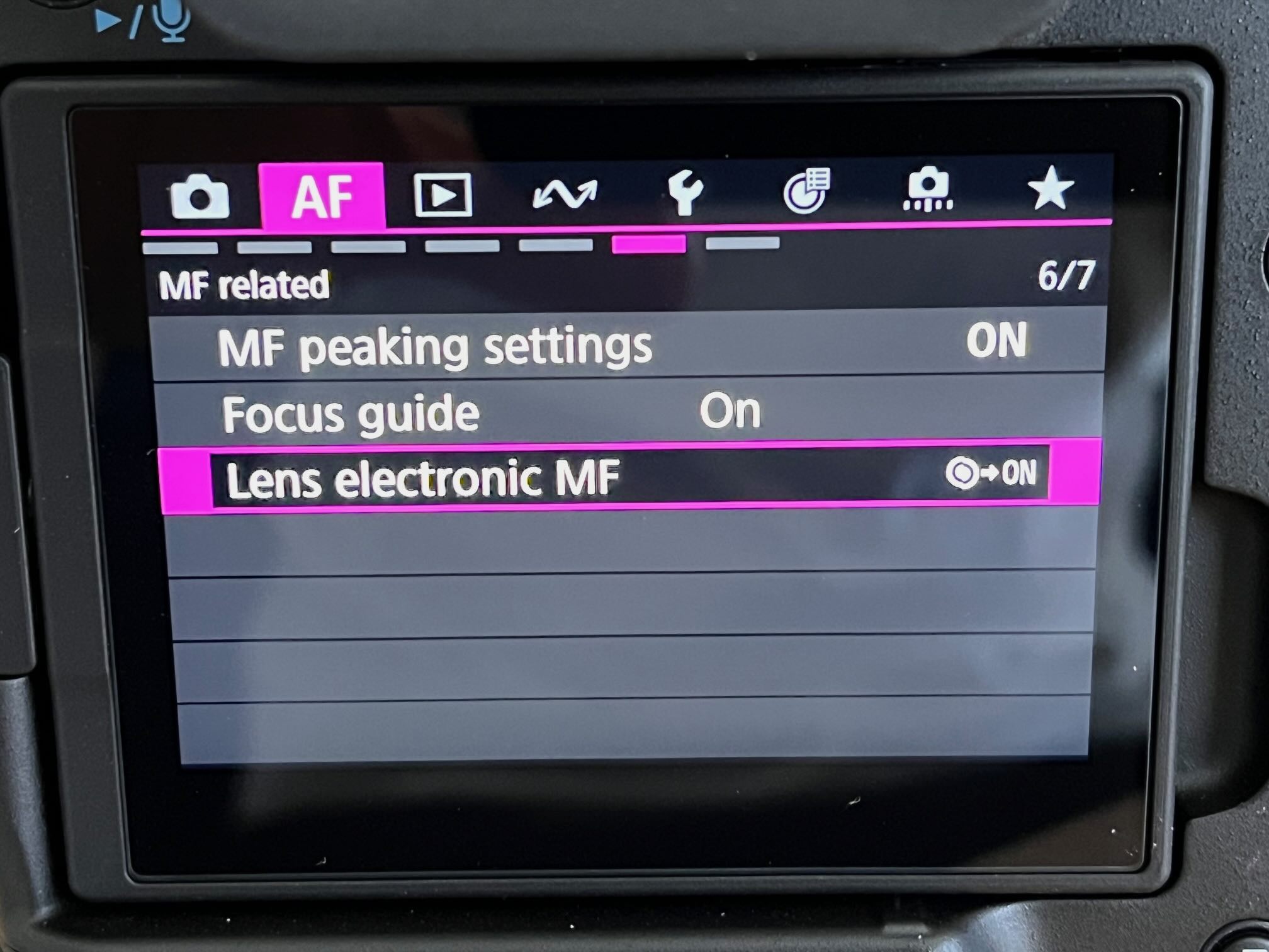 Solved: EOS R1 Trouble getting manual focus guide to work ... - Canon Community