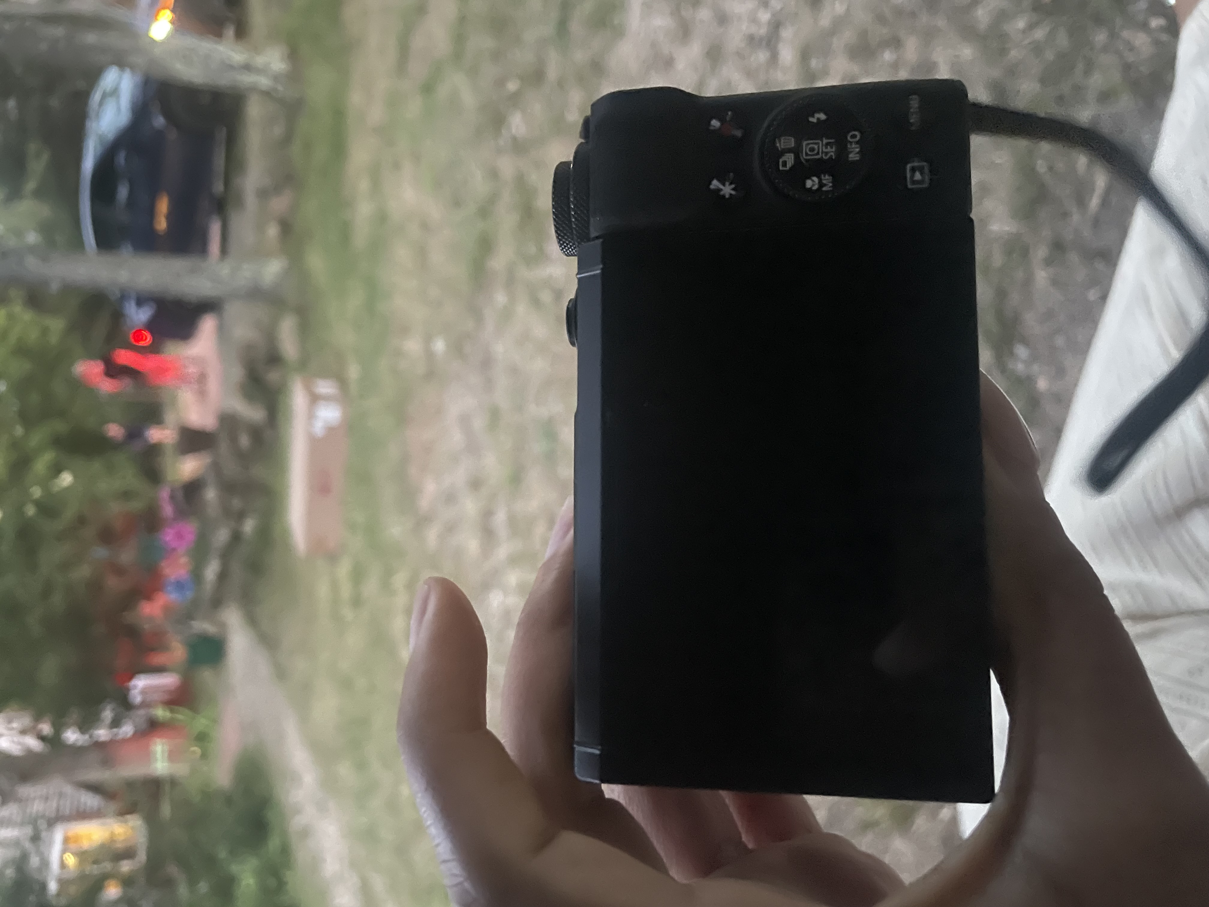 CanonG7x mark III: Lens Stuck Out, Not Turning On,... - Canon Community