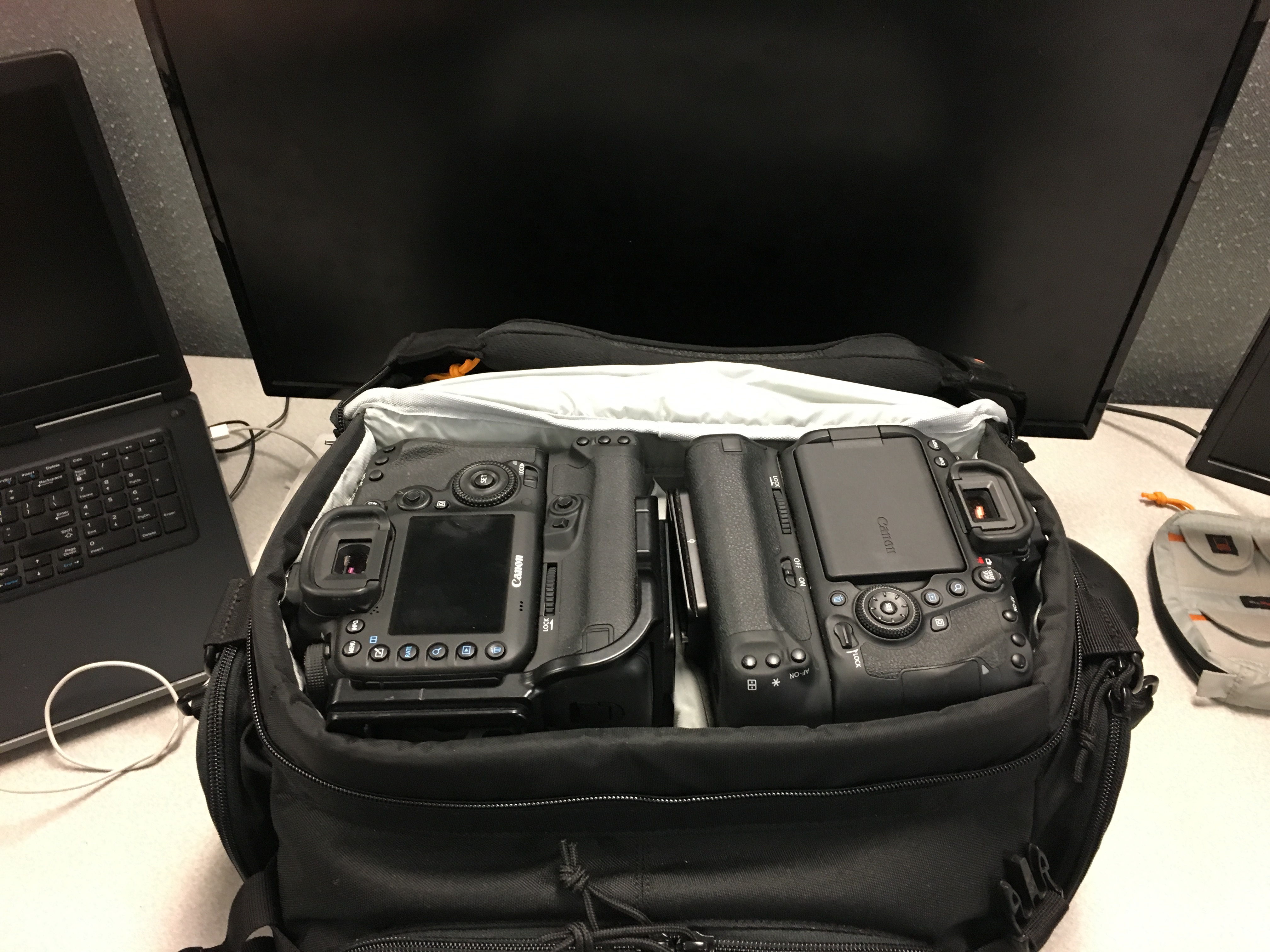 Solved: R5 mk1 no longer focusing at infinity with EF lens... - Canon ...